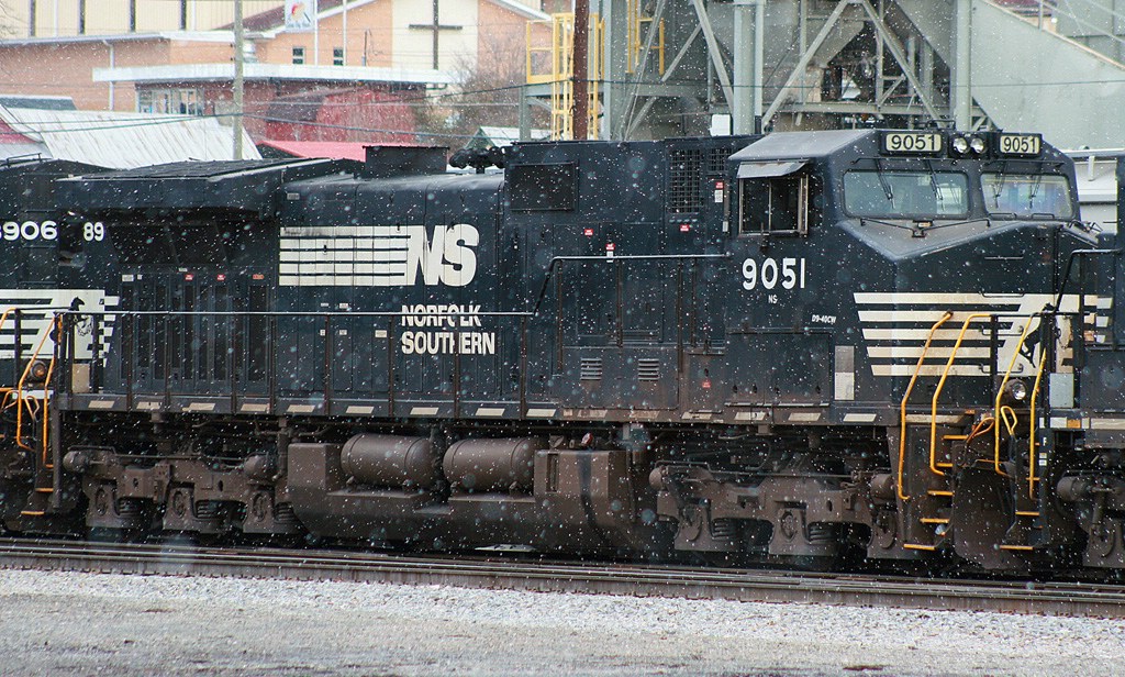 NS 9051